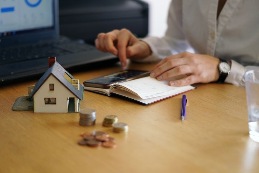 How Prepaying Home Loan EMIs Can Save You Money